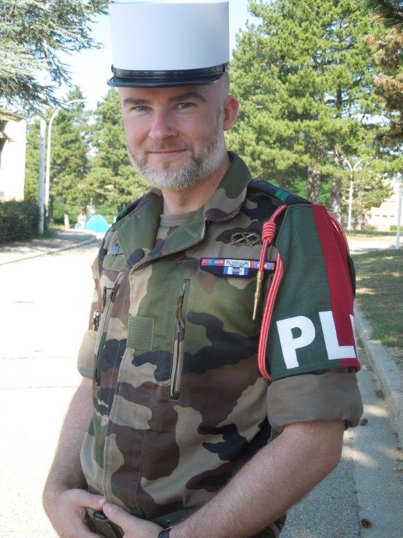 2e REG – pay homage ceremony to the dead Senior Corporal | French ...